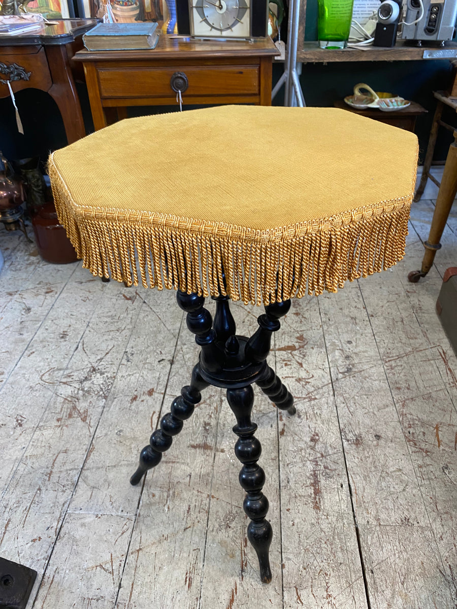Victorian Octagonal Wooden Gypsy Table – Bobbin Legs & Velvet Top ...